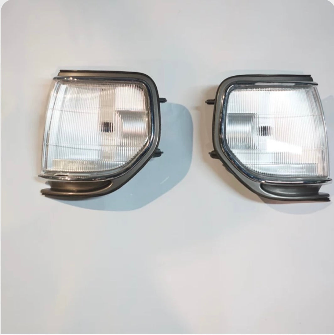 Black Bezel Corner Light Amber/Clear for Toyota Land Cruiser LC80 seri ...