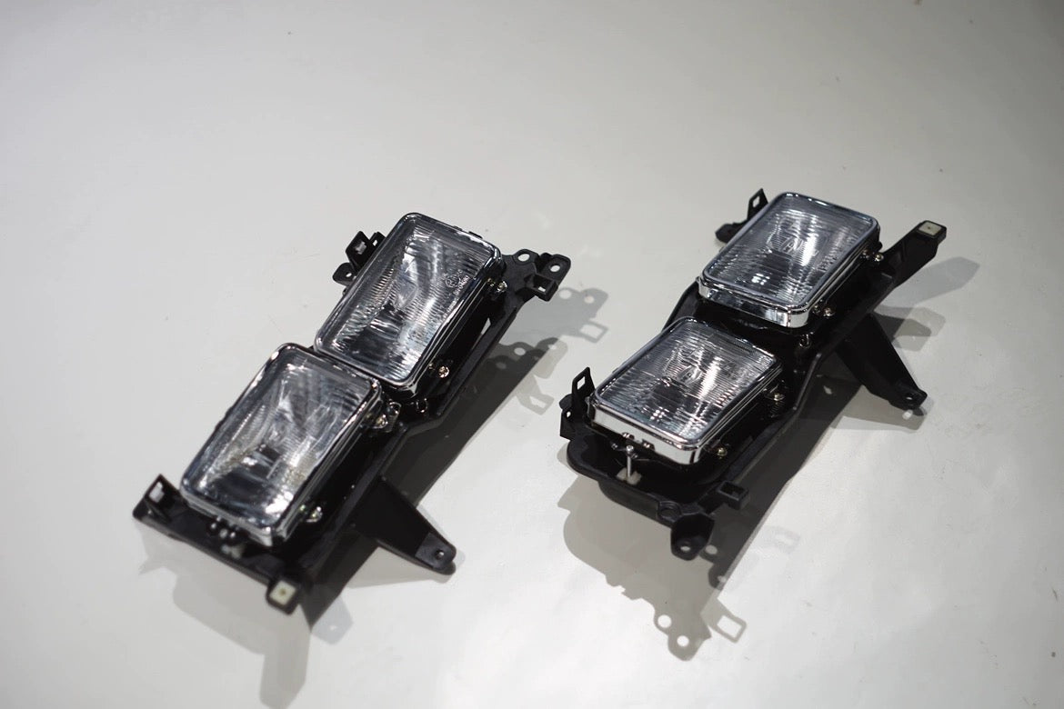 Toyota Land Cruiser LC80 series Quad Headlight Kit – AkiOverland
