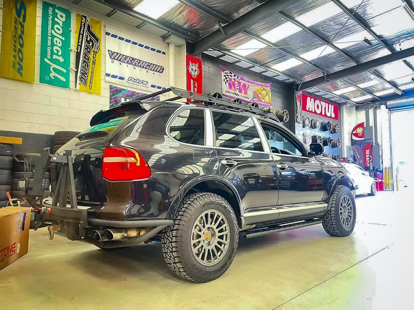 Aussie Porsche Cayenne 957 GTS – AkiOverland
