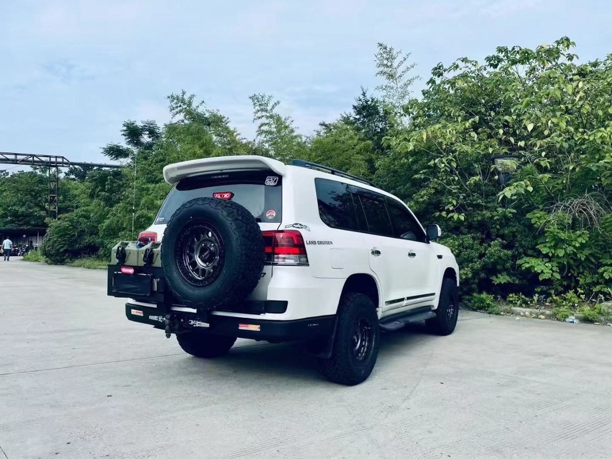 Toyota LC200 rear off-road bumper 08-20 – AkiOverland